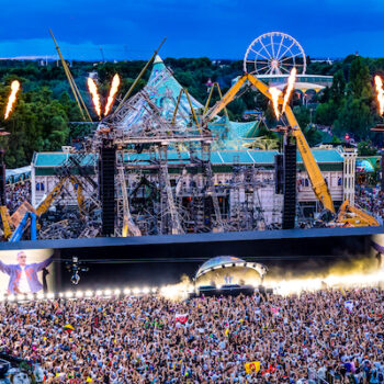 Novah from Antwerp rocked the techno scene in 2024 - RAVEHOLIC